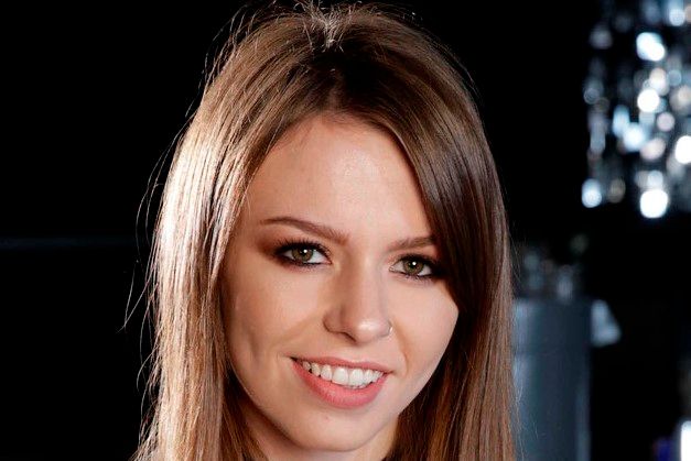 Alex Blake Biographywiki Age Height Career Photos And More