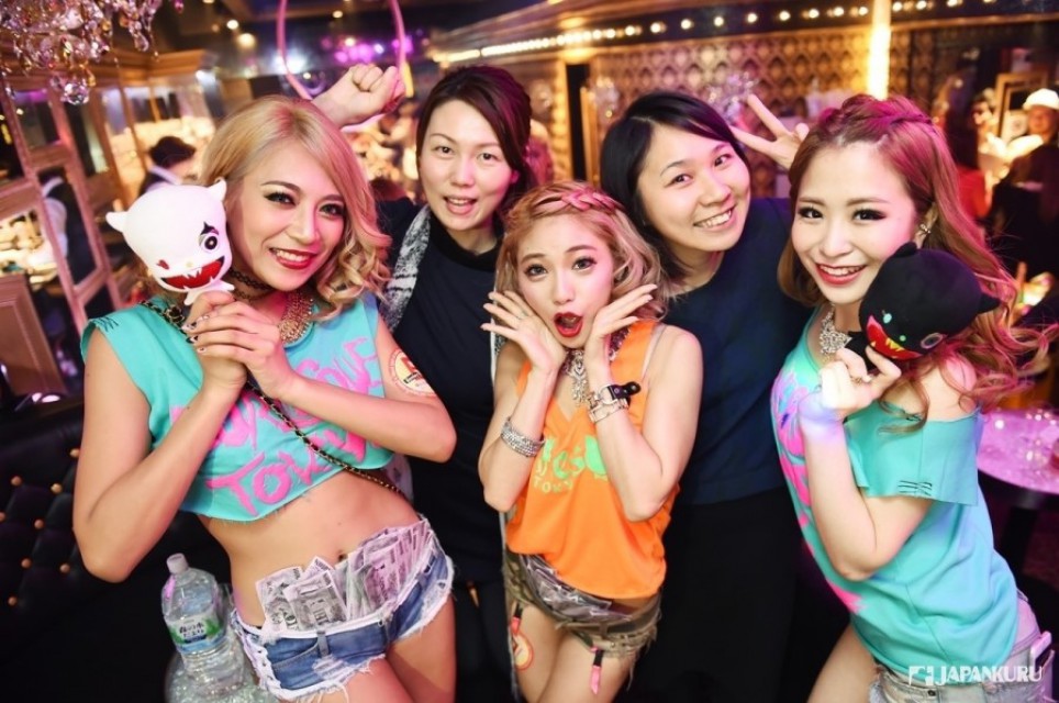 Insiders Guide To Japanese Nightclubs Nightlife In Tokyo Discotech