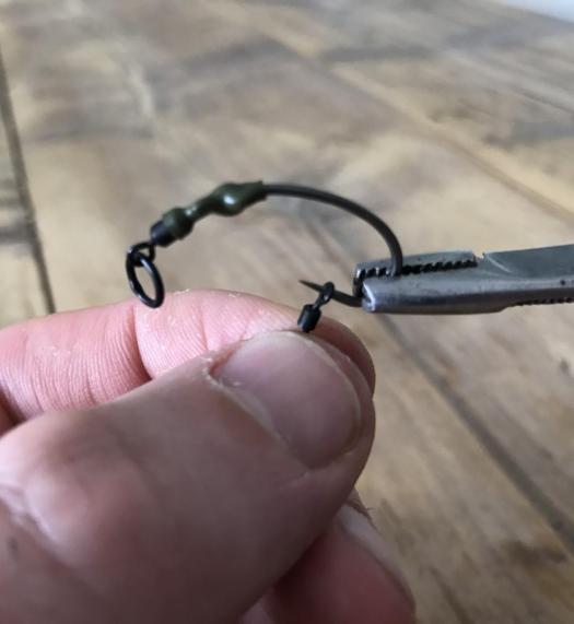 How To Tie The Ronnie Rig Fishin Addict