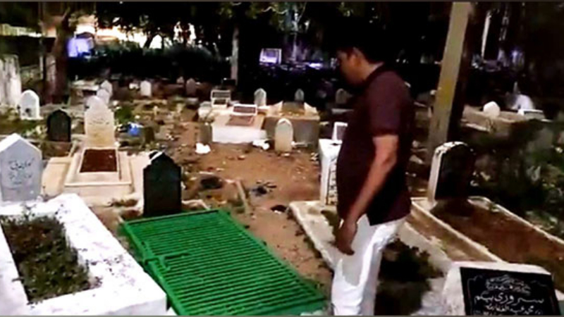 Viral Pictures Of Locked Grave Is From Hyderabad Not Pakistan Say