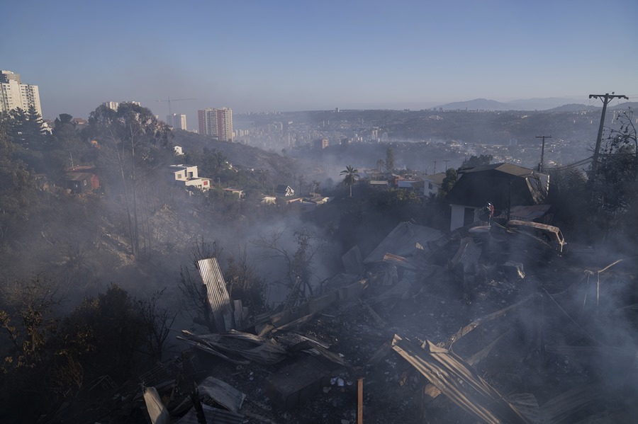 Estiman Entre 500 Casas Afectadas Por Incendio En Viña Del Mar