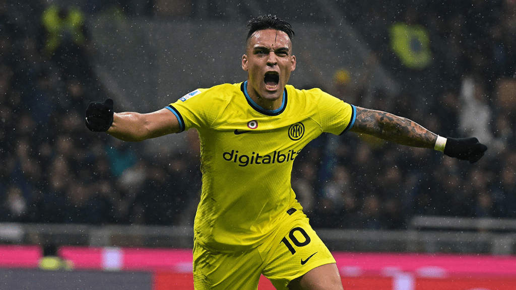 Indomable Lautaro Martínez Anota En El Inter Y Se Cruza Con Gary Medel