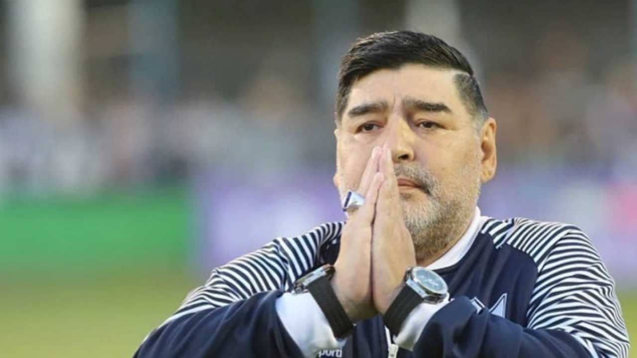 Muere Diego Armando Maradona A Los 60 Años De Edad