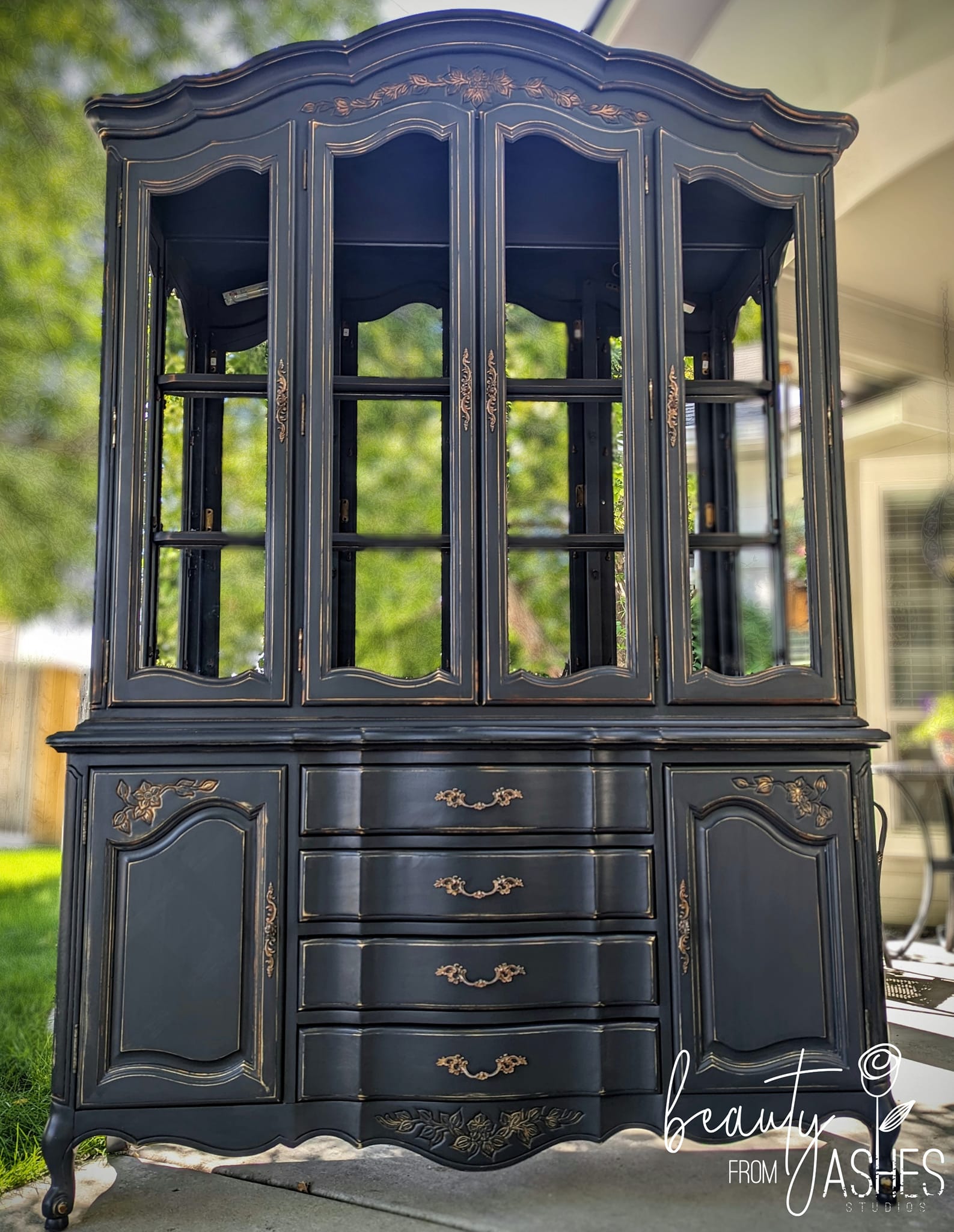 Black Furniture On Dixie Belle Silk Anchor Forest Circle Furniture