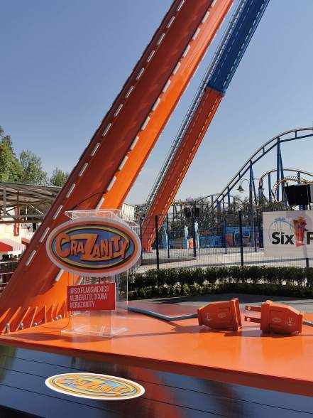 Crazanity El Péndulo Más Alto Del Mundo Ya Está Abierto En Six Flags