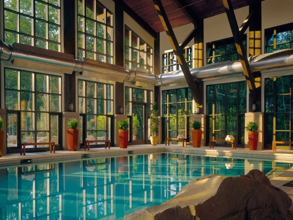 10 Most Romantic Poconos Couples Resorts With Photos And Prices Trips