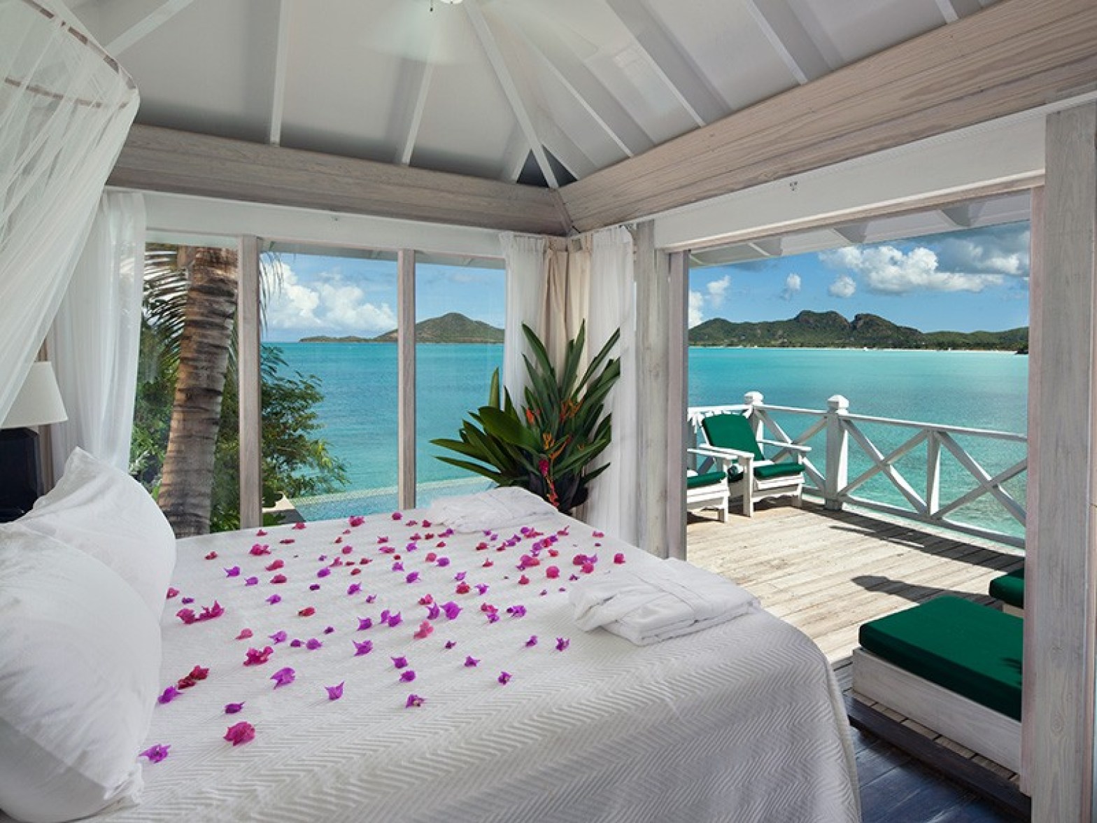 16 Most Romantic Couples Resorts In The Caribbean For 2023 Trips To