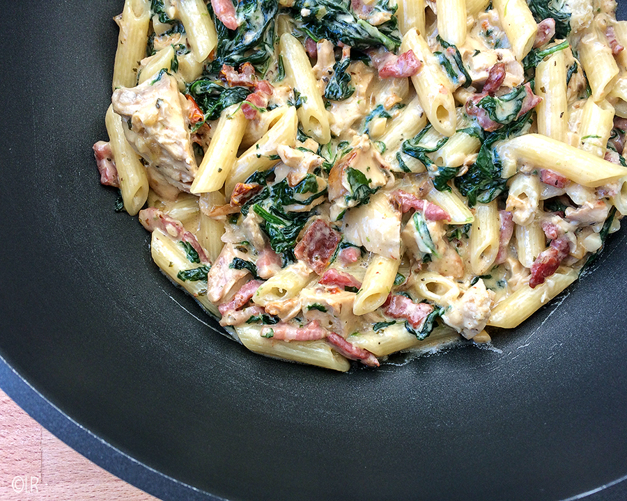 Penne Met Kip Bacon En Spinazie De K Van Koken