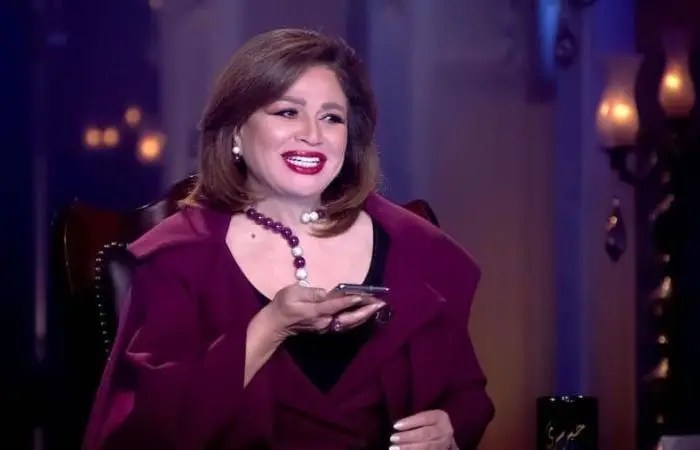 هذا الفنان مريض نفسيا تصريحات جريئة للفنانة إلهام شاهين في برنامج العرافة