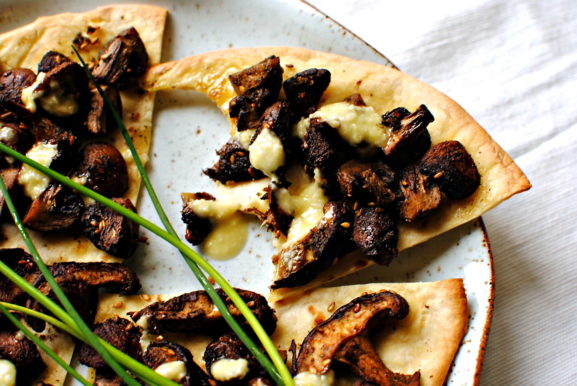 Roasted Mushroom Flatbread Pizzas With Lemony Garlic Sauce Food To Glow