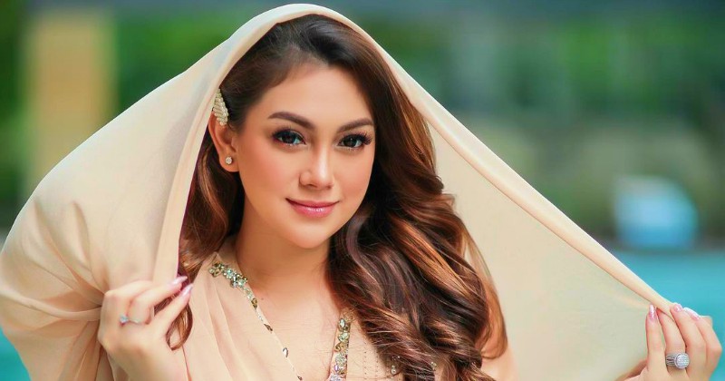 Intip 5 Artis Indonesia Yang Nikahi Brondong Dan Hidupnya Harmonis