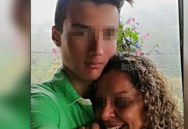 Maestra De 40 Años Se Casó Con Su Alumno De 15 Hola Atizapán