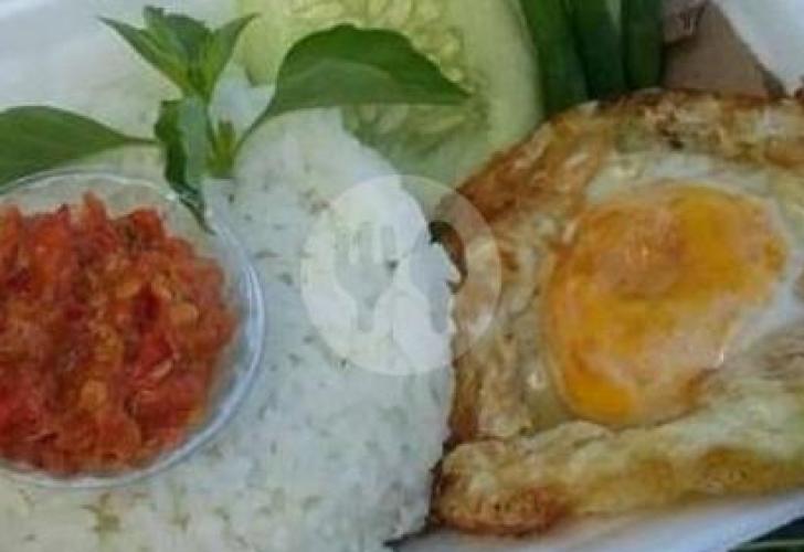 18 Tempat Makan Lalapan Telor Terlezat Di Jakarta