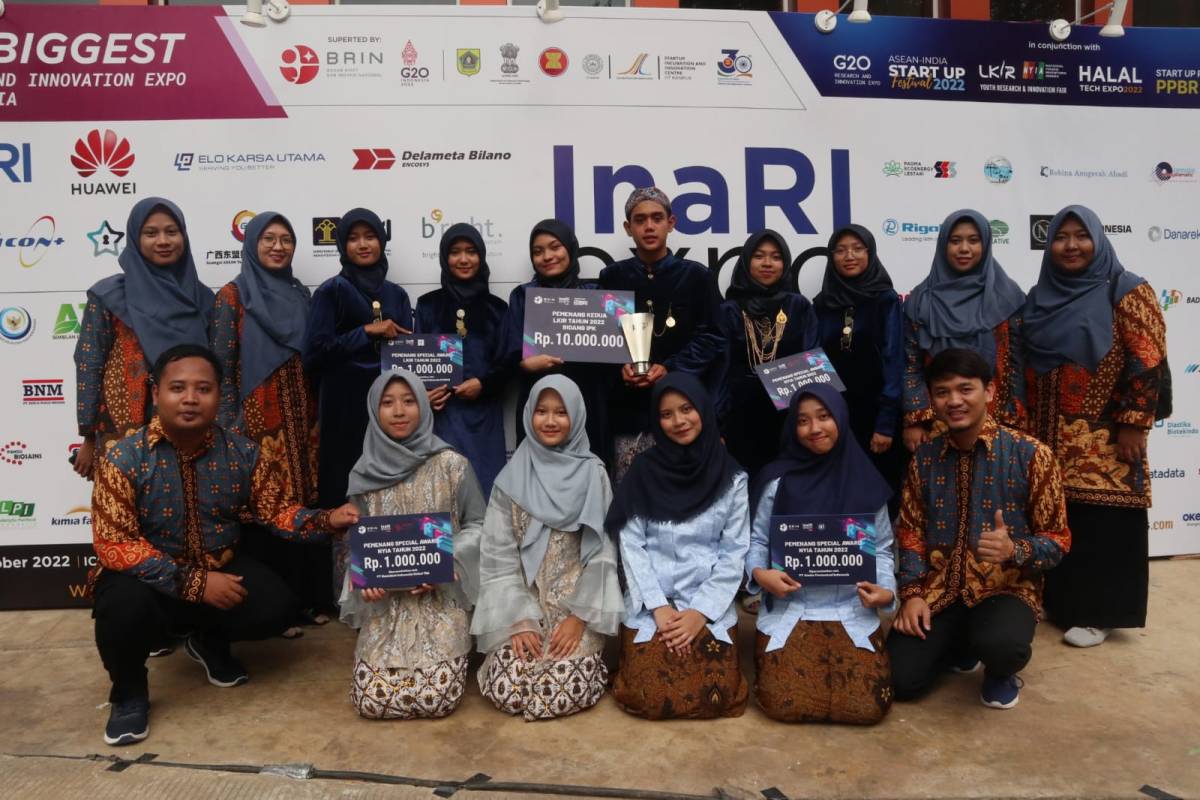 Pelajar Man 1 Kudus Raih Juara 2 Lkir Dan 4 Special Award Brin 2022