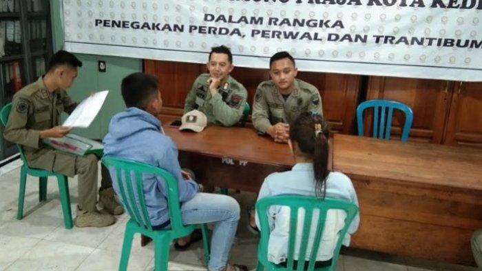 Satpol Pp Gerebek Kos Dengan Sewa Per Jam Pasangan Remaja Ini Mengaku