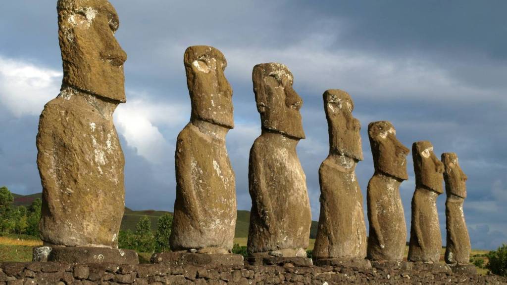 Ruh Roh Easter Island Moai Statue Destroyed By Truck Jane Jane Jane