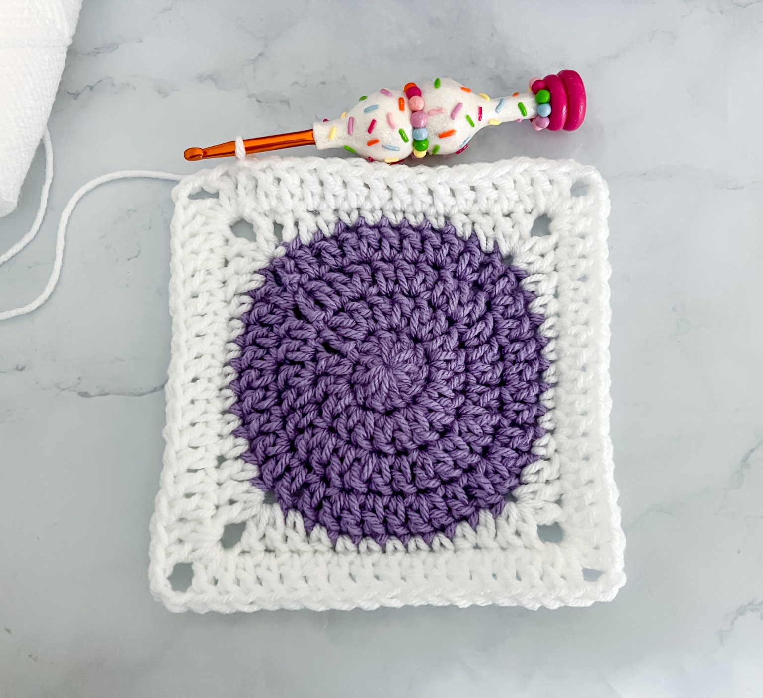 How To Crochet Circle Granny Squares Okiegirlblingnthings