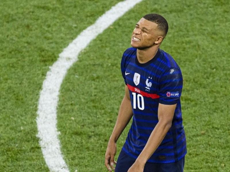 Kylian Mbappé Six Mois De Prison Pour Le Jeune Qui A Insulté Le