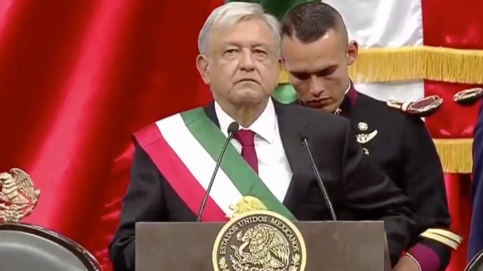 López Obrador Asume Como Presidente De México