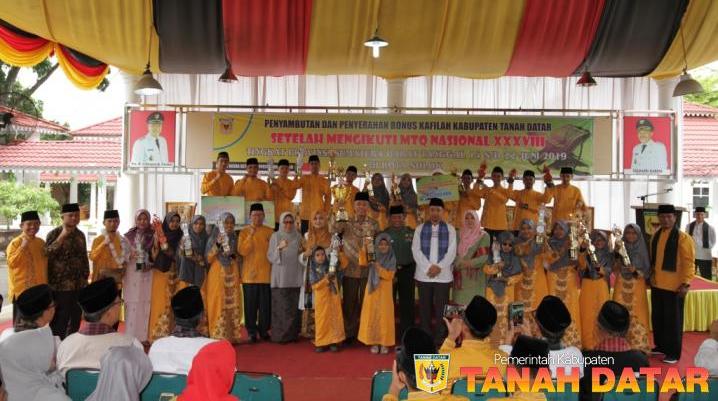 Juara Umum Mtq Sumbar Kafilah Tanah Datar Disambut Haru