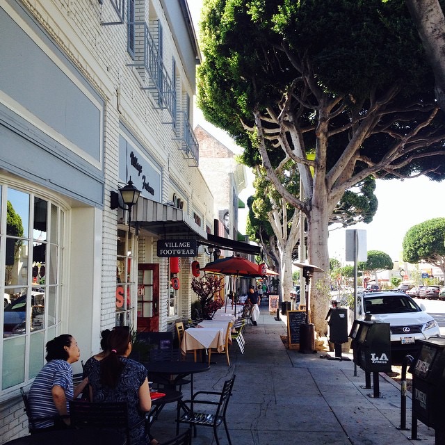 Where Is Larchmont Village In Los Angeles