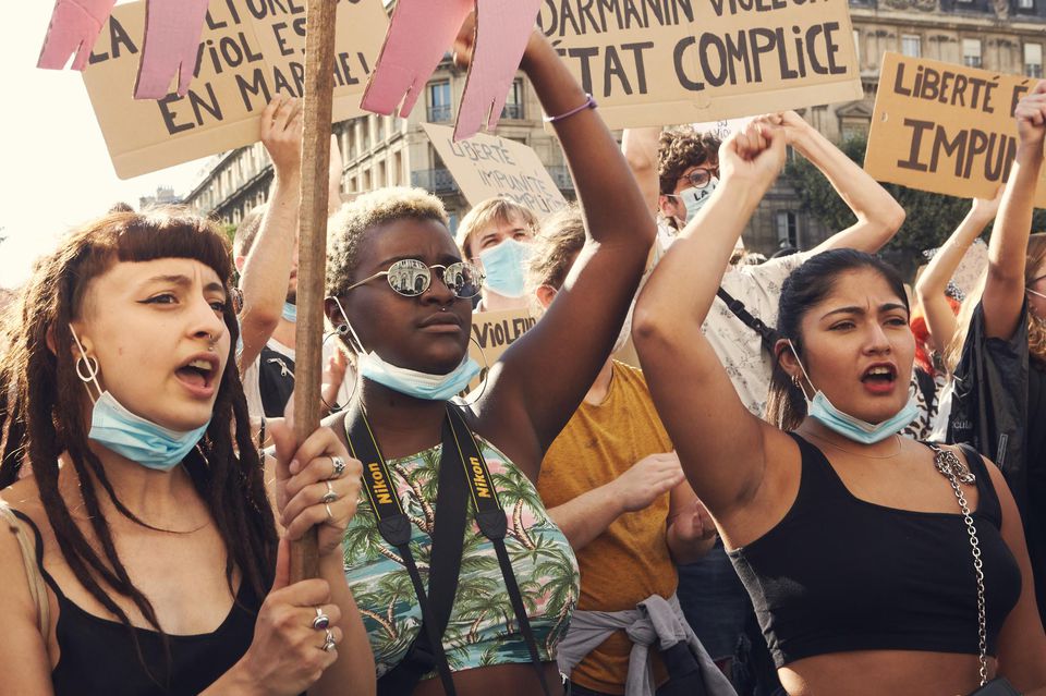 A Paris Une Manifestation Féministe Contre Le Gouvernement De La