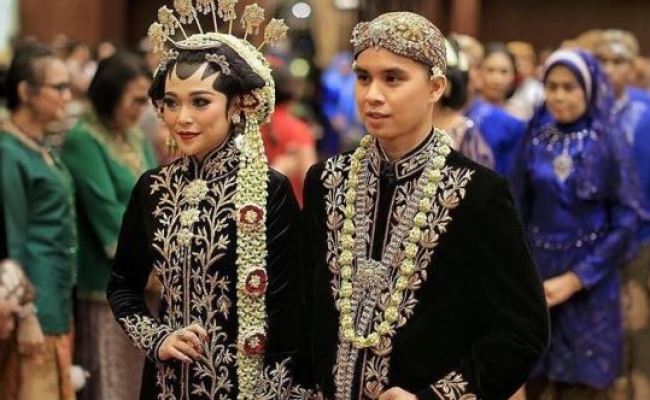 Model Pakaian Adat Jawa Kenali Budaya Jawa Dengan Rek