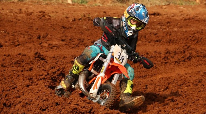 Jovem Paranaense é Apontado Como Promessa No Motocross Brasileiro