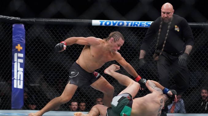 Urijah Faber Finishes Ricky Simon In Ufc Return Recap And Fight Video