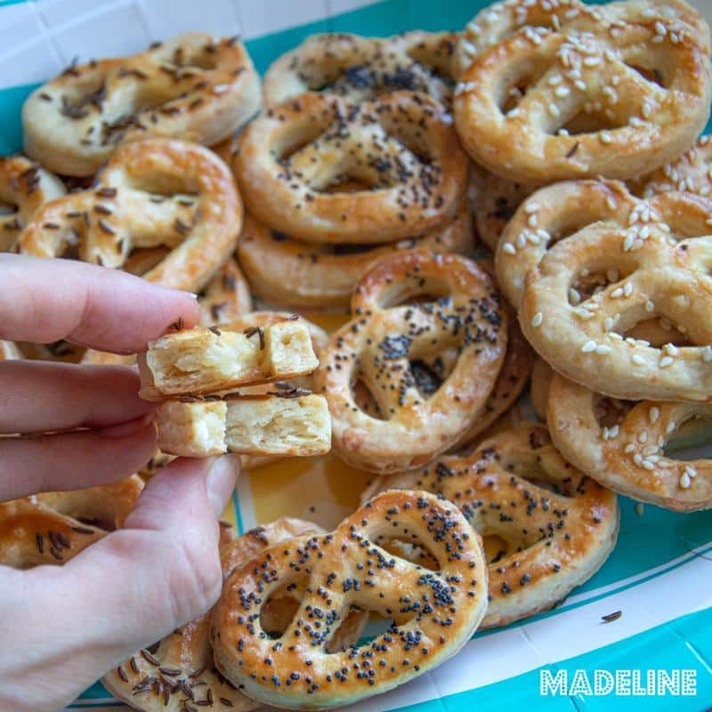 Covrigei Fragezi De Casa Homemade Tender Pretzels Madelinero