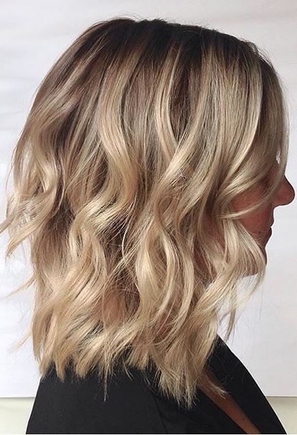 Mane Interest Rooty Blonde Waves