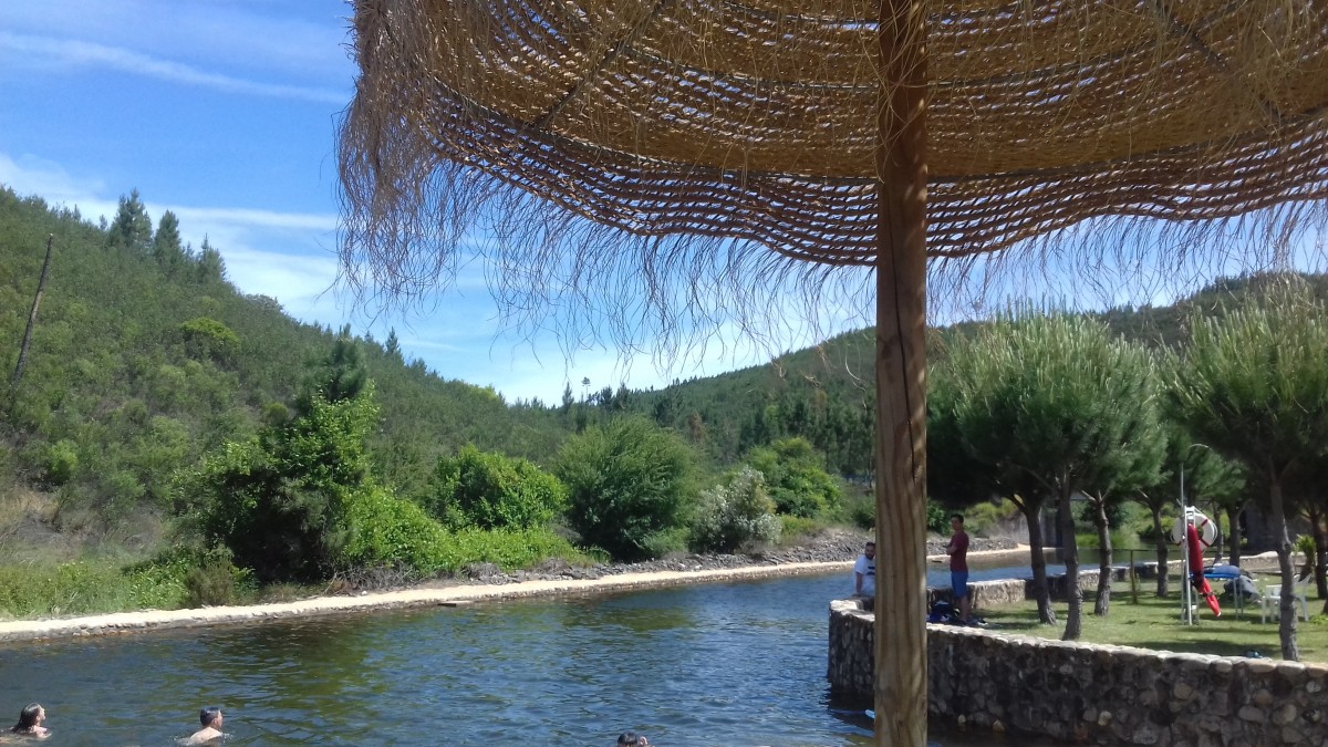 Vila De Rei Praia Fluvial Do Bostelim Conquista Bandeira Azul Pelo