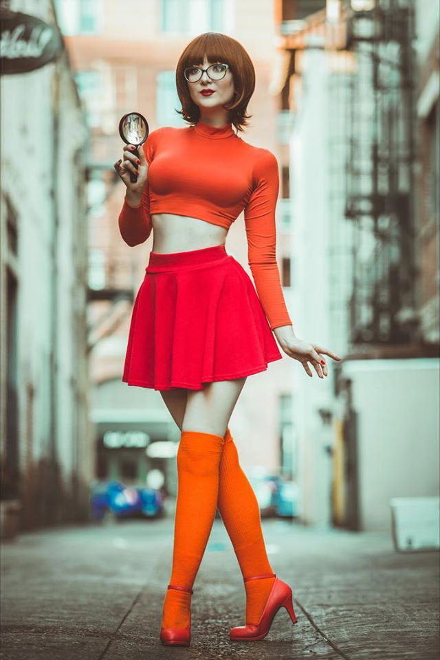 Velma Cosplay From Scooby Doo Media Chomp