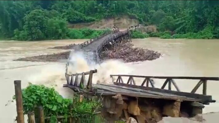 Meghalaya Heavy Water Washed Away The Bridge Connecting The South And