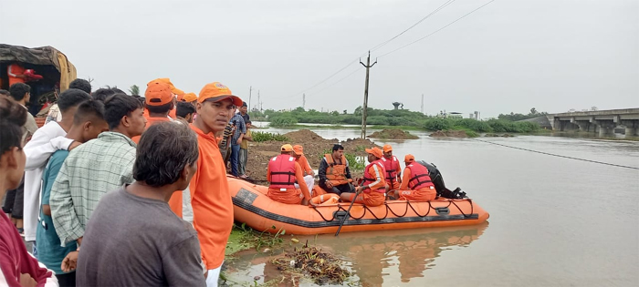 Gujarat Rains 6k Evacuated Amid Flood Like Situation Pm Dials Cm