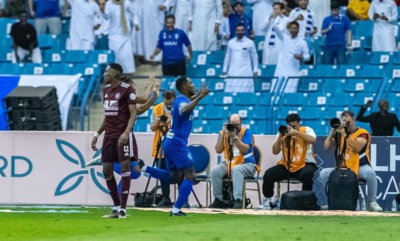 الهلال يفوز على الفيصلي بثنائية إيغالو وبتوج بطلا لـ دوري المحترفين