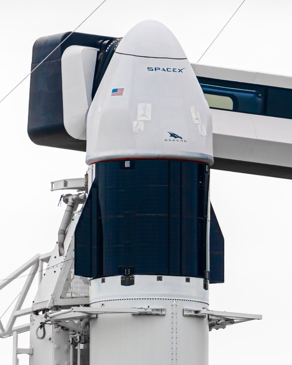 Spacex Cargo Dragon 2 Spacecraft New Space Economy