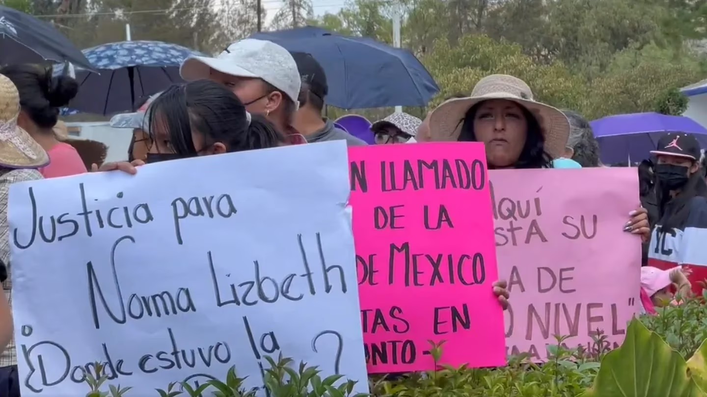 Norma Lizbeth Destituyen Directora Secundaria Donde Estudiaba