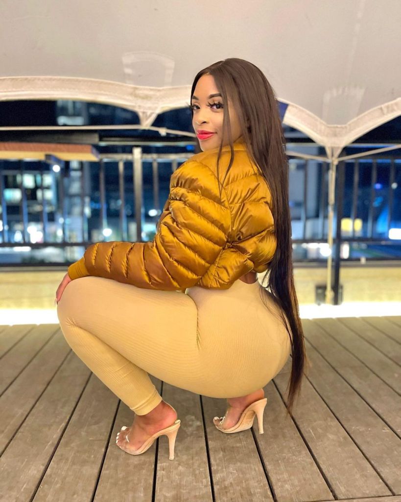 Video B00tylicious Influencer Cindy Makhathini Twerks In A Th0ng