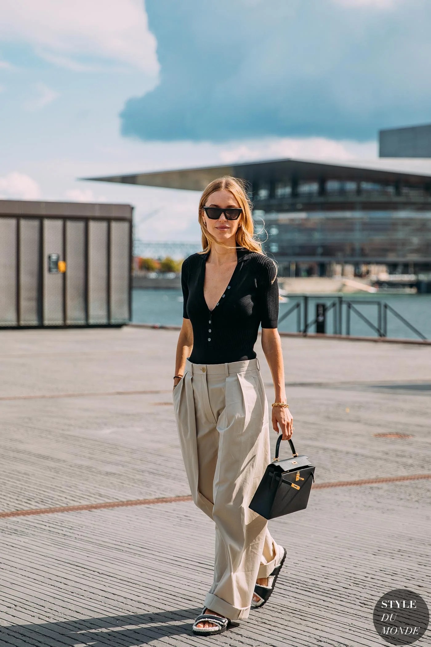 Copenhagen Fw Ss 2022 Street Style Pernille Teisbaek Style Du Monde