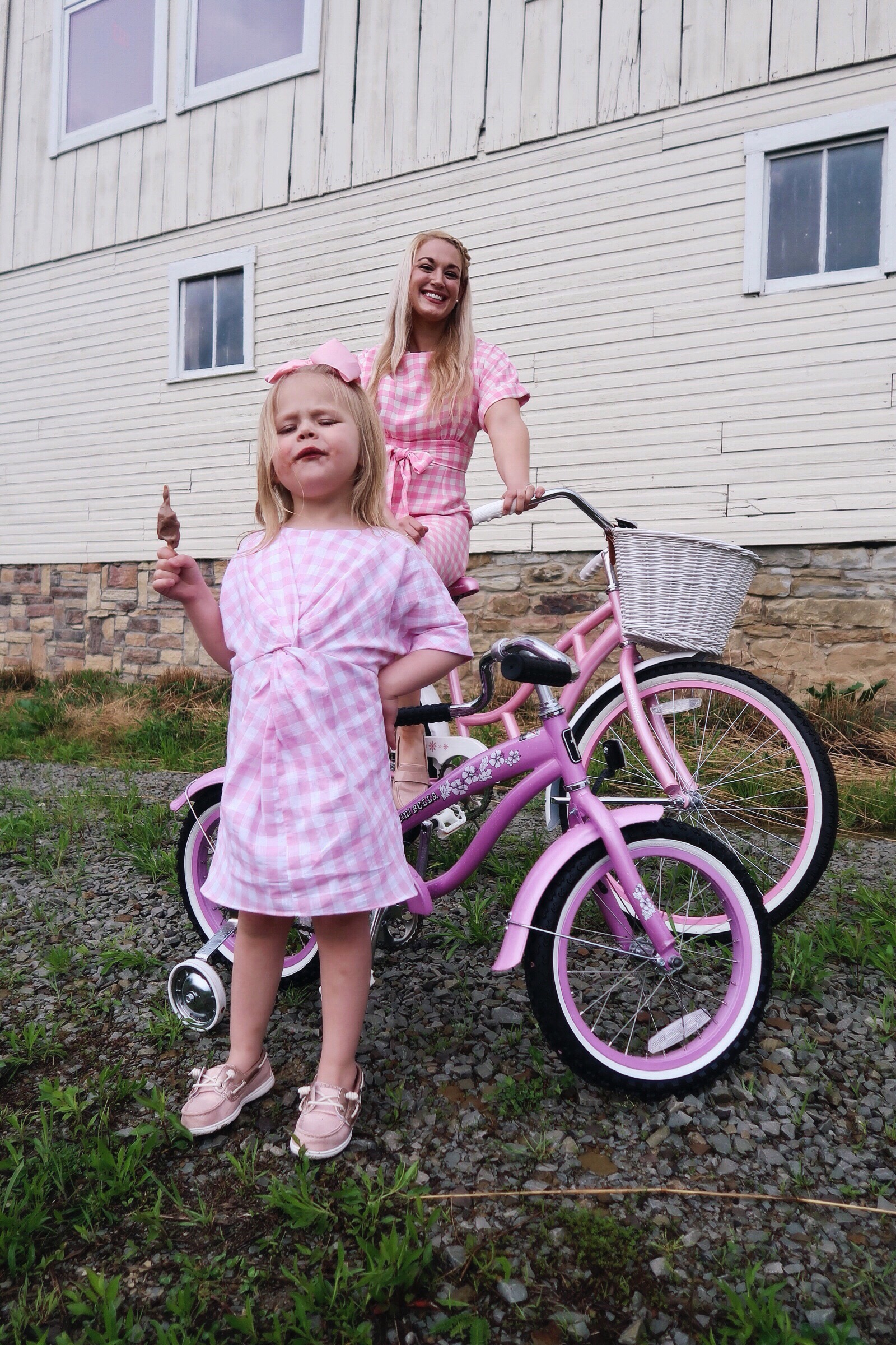 Mommy And Me Outfits Beach Cruisers And Gingham Dresses Style Her