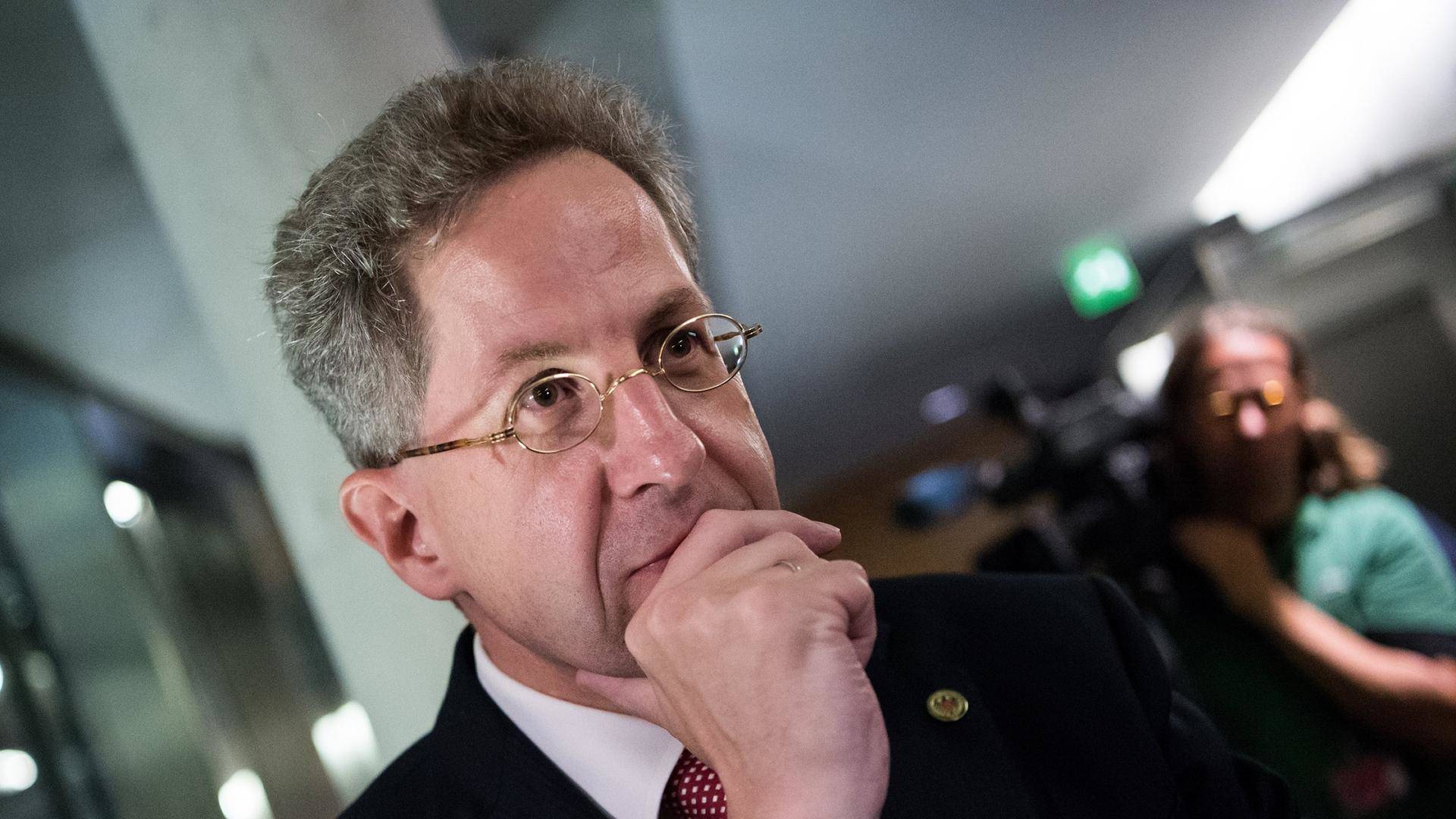 Verfassungsschutz Präsident Hans Georg Maaßen Muss Seinen Posten Räumen