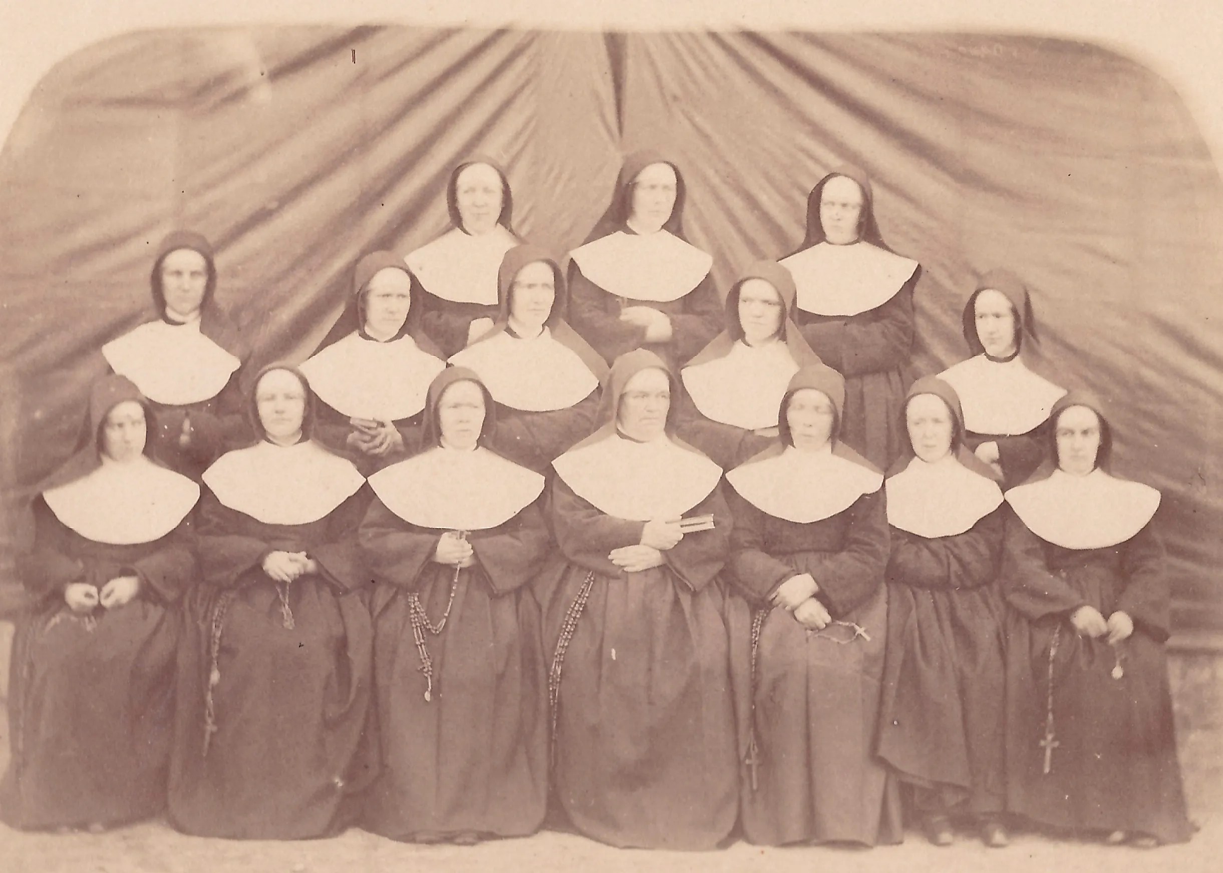 Find A Sister Sisters Of Notre Dame De Namur East West Archives