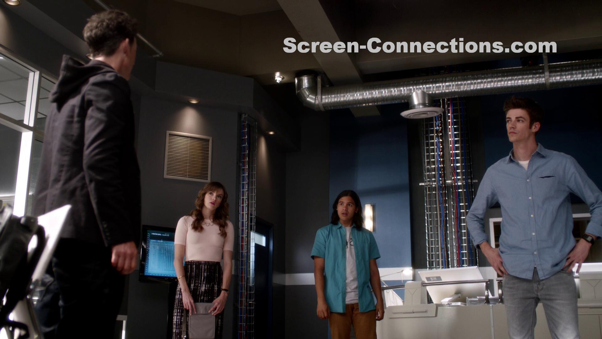 The Flash Season 2 Blu Ray Image 04 Screen Connections