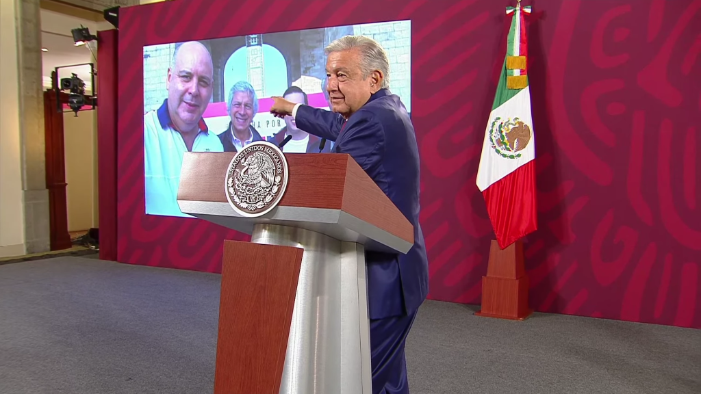 Amlo Exhibe El Clasismo En La Marcha Por El Ine Sentido Común