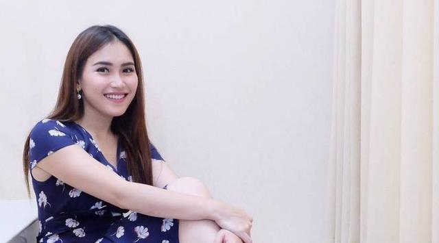 Artis Luar Negri Yang Cantik