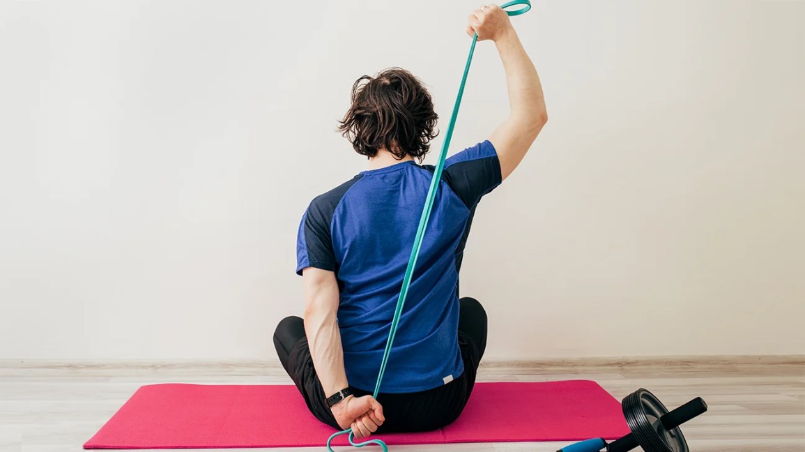 14 Best Back Exercises With Resistance Bands