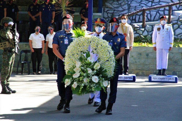 Ang Pambansang Araw Ng Pag Alala Para Sa Saf 44