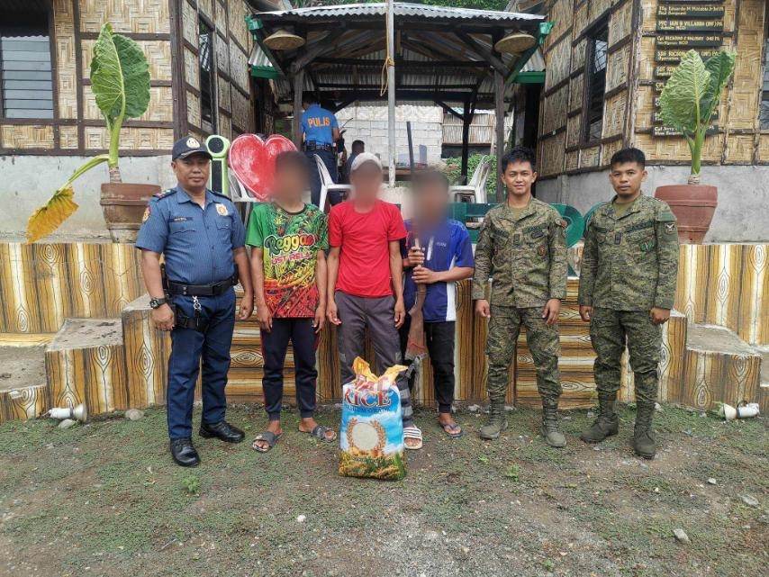 3 Miyembro Ng Ctg Boluntaryong Sumuko Sa Afp Pnp