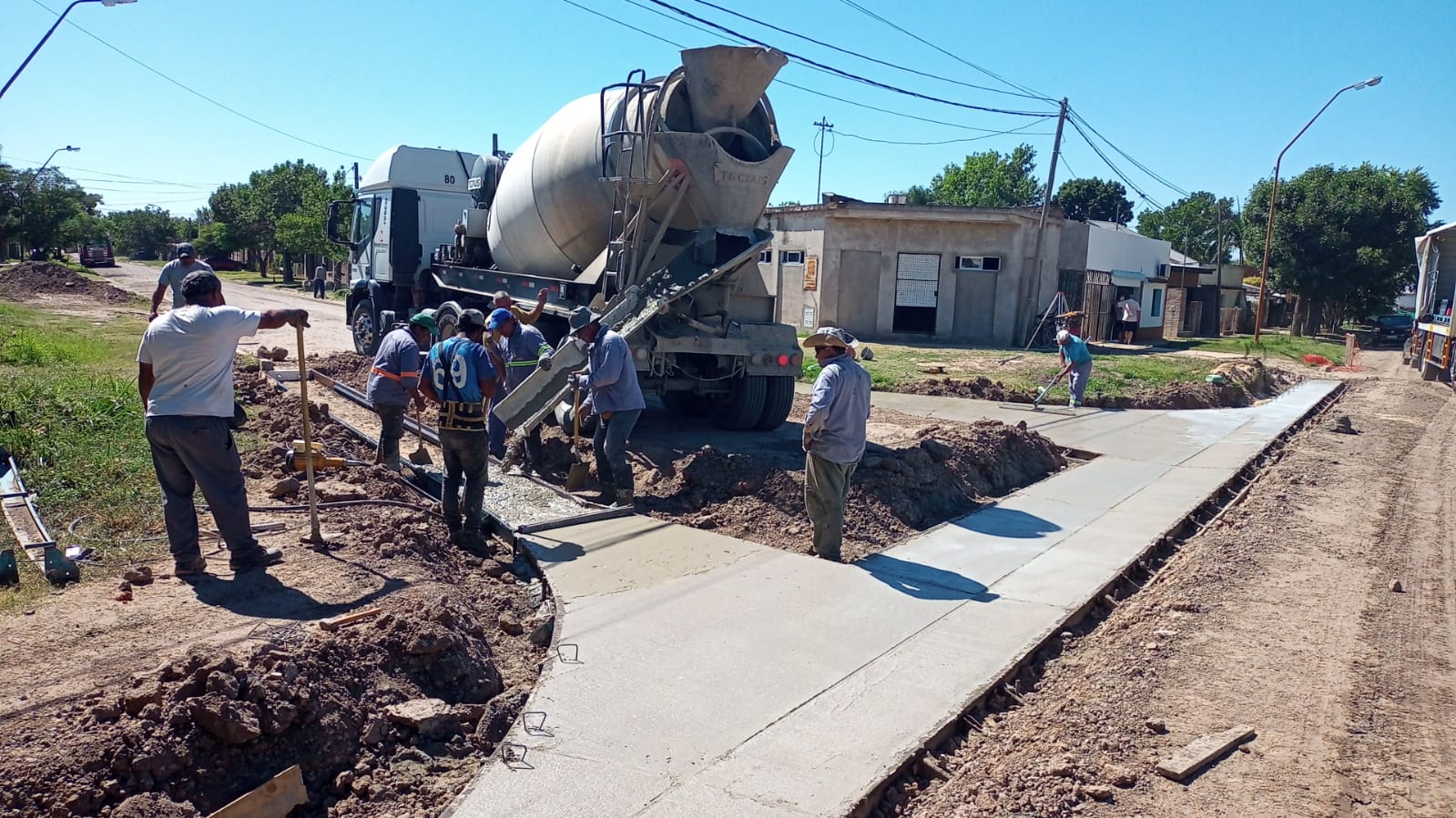 Trabajos De Hormigonado En Barrio Nobleza Municipalidad De Recreo